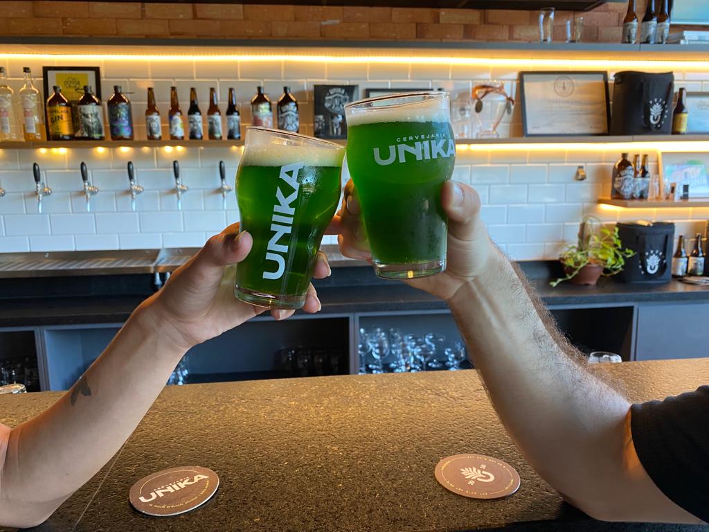 Chopp verde e TBZ Blues marcam o St. Patrick's Day em Florianópolis